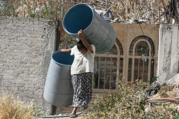 Escasez de agua en Ecatepec, Edomex está bajo la lupa de la Suprema ...